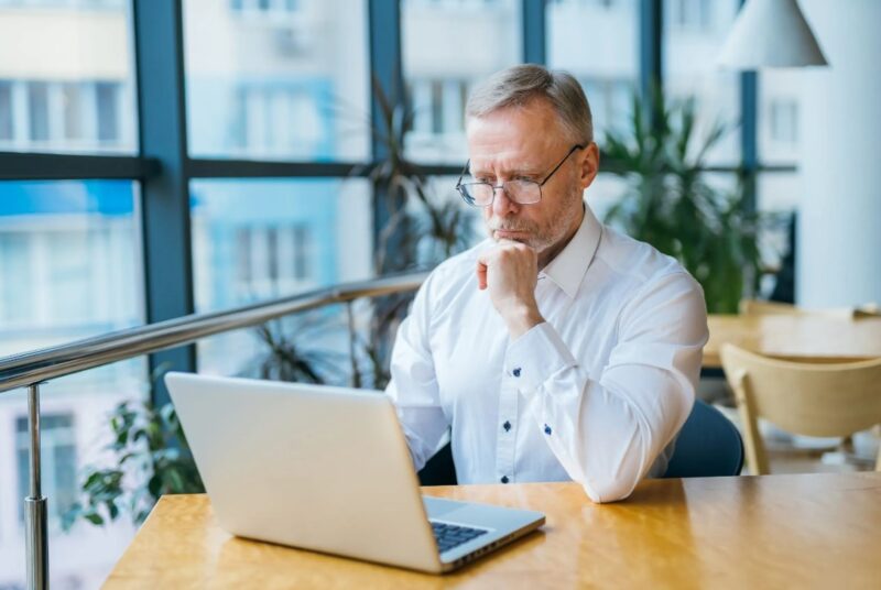 How to Write an Effective Email to Approach New Clients (With Examples ...
